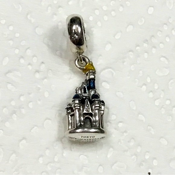 Pandora | Jewelry | Pandora Tokyo Disney Parks Castle Very Sought After ...
